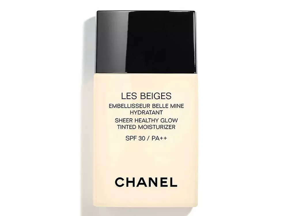 Chanel Les Beiges ጤናማ ፍካት ባለቀለም እርጥበት SPF30