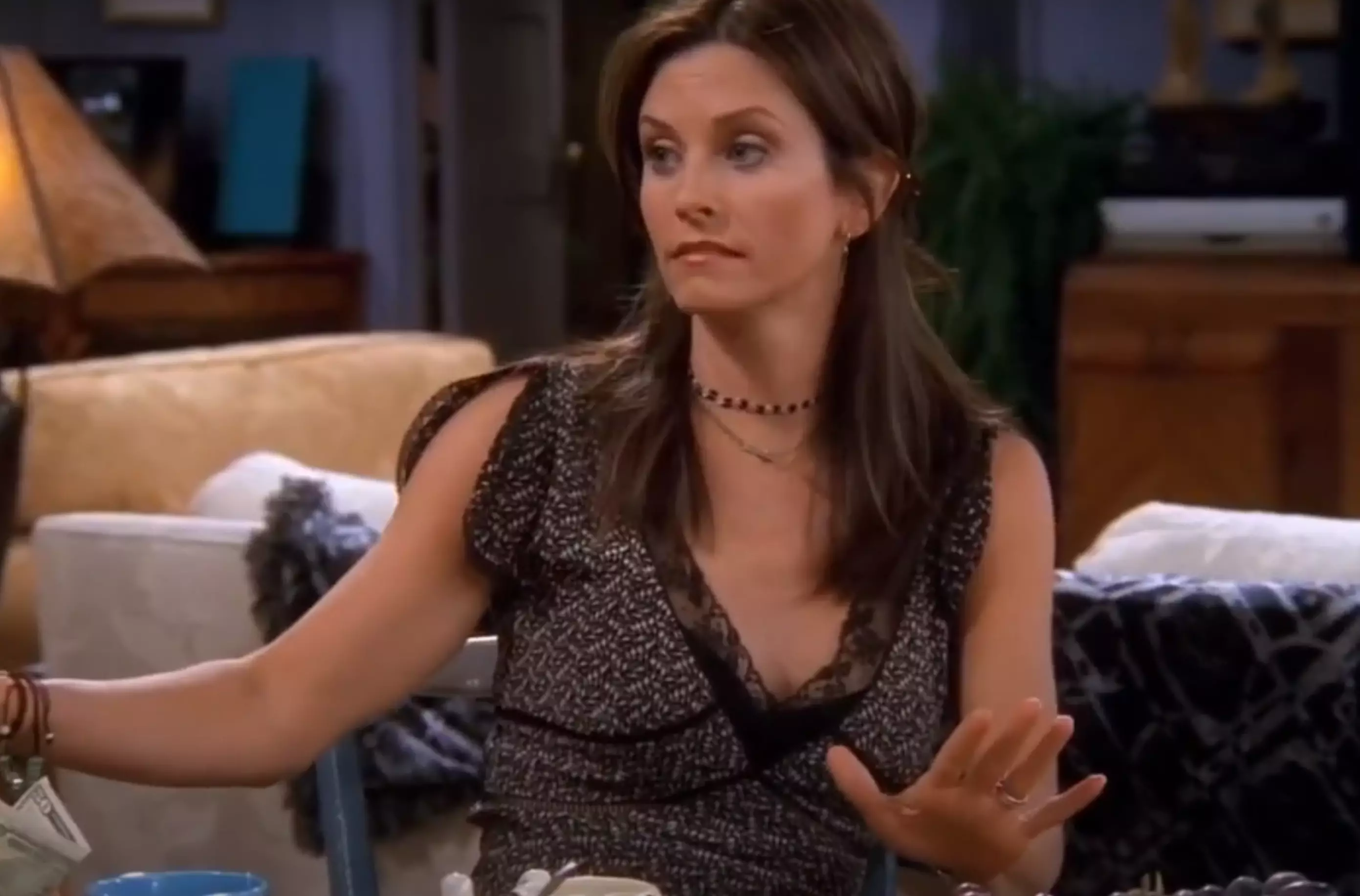 Jennifer Aniston ha rubato questo vestito dal set di Friends 10474_1