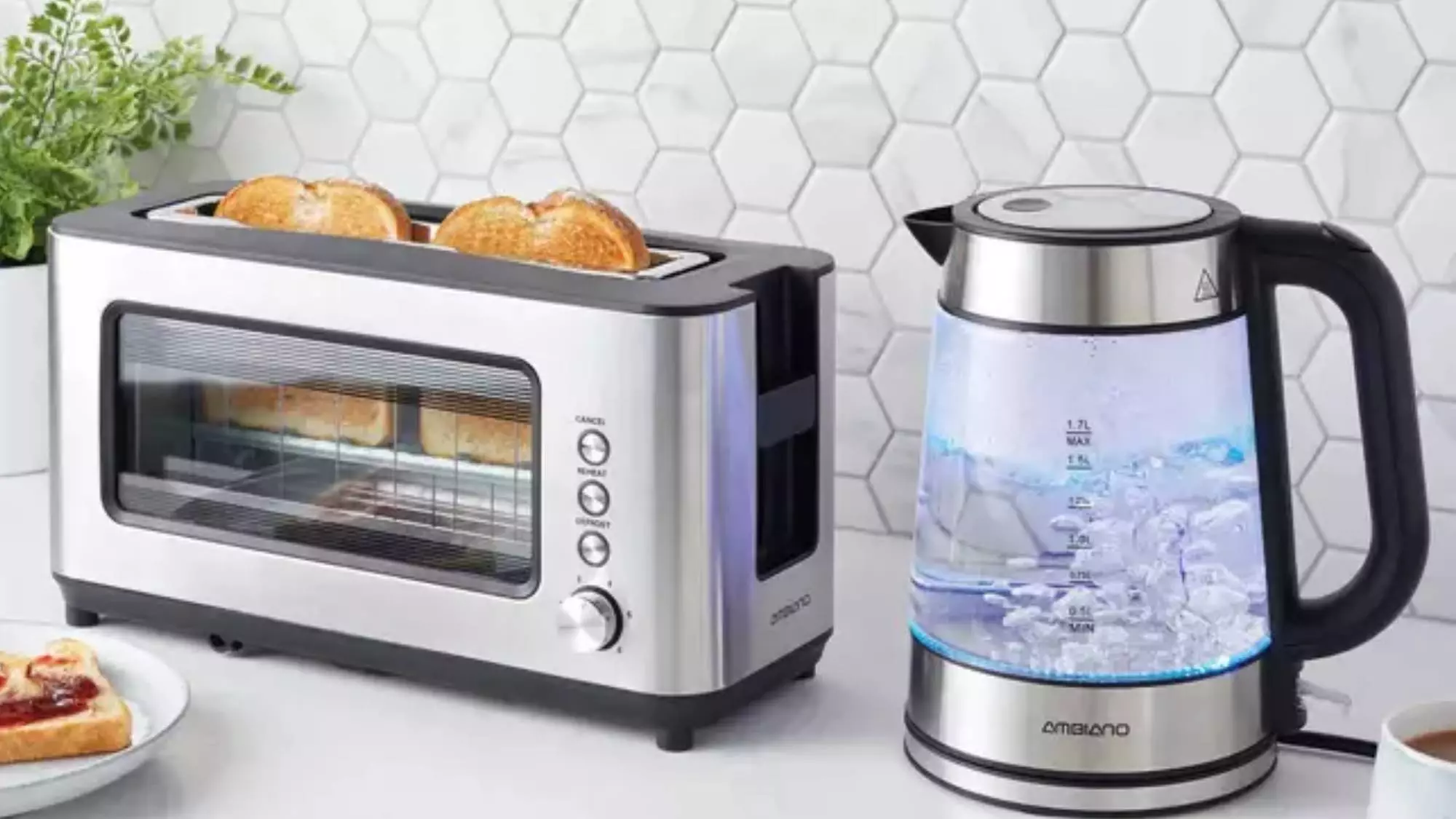 阿爾迪推出玻璃烤麵包機，每次都能做出完美的切片