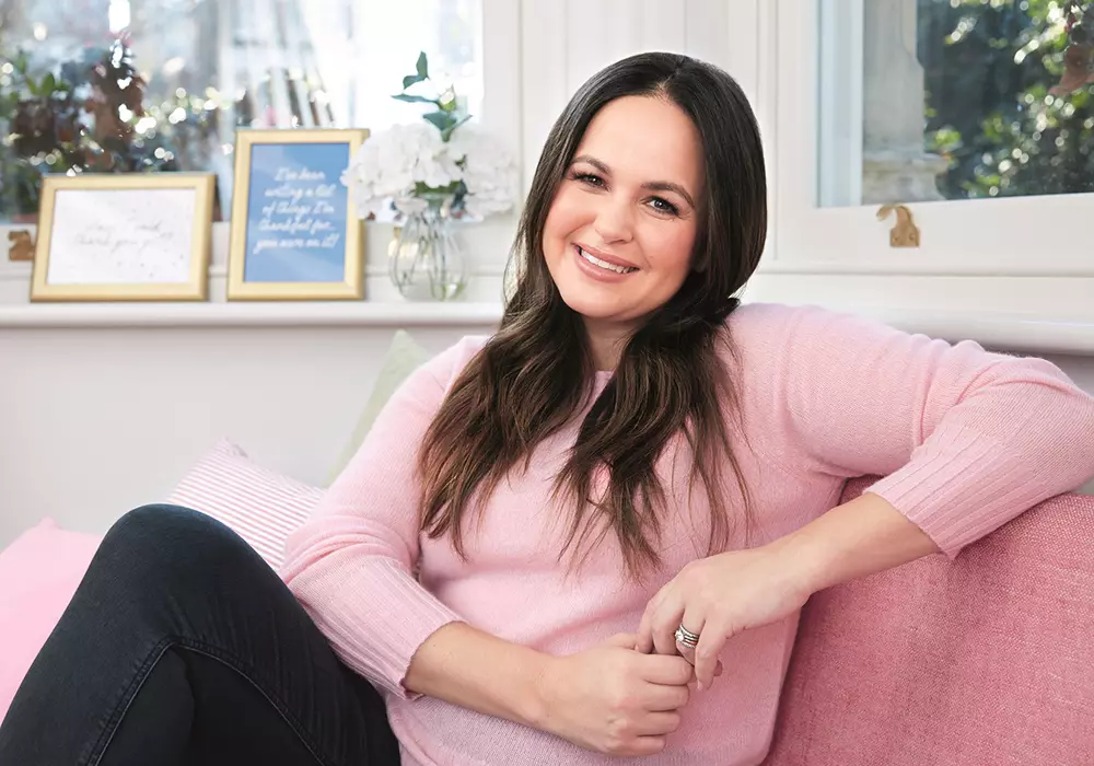 Giovanna Fletcher Beauty Bytes