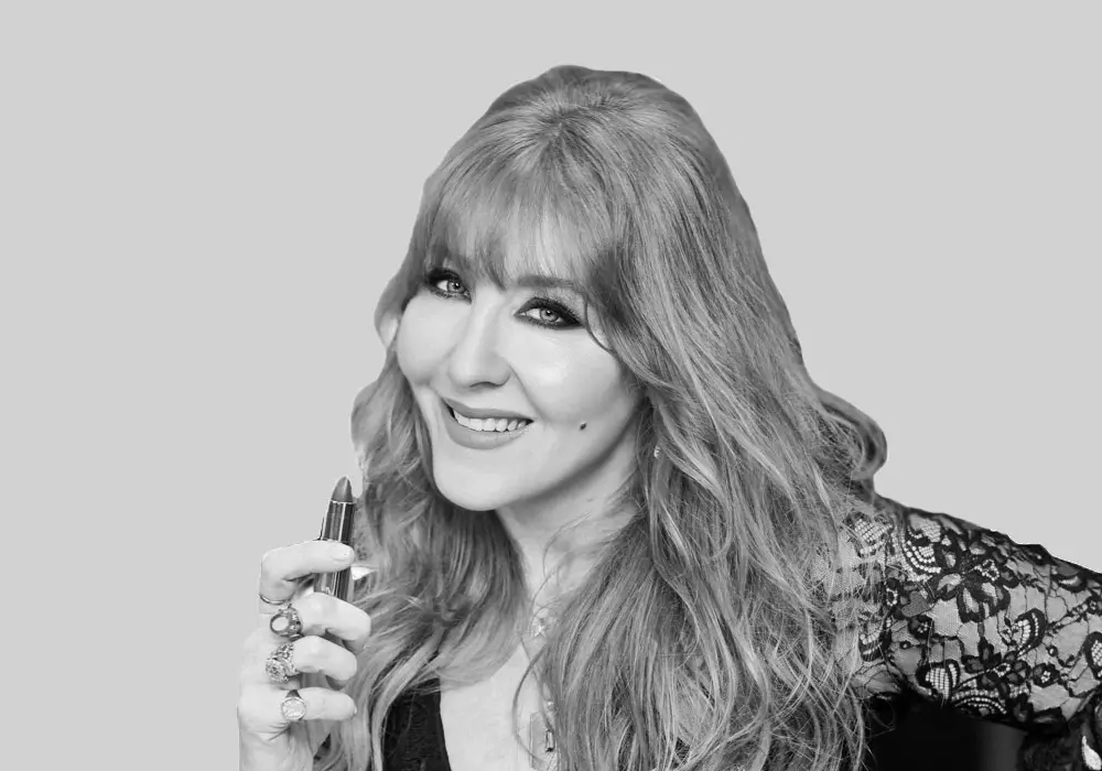 2019 年的彩妆趋势 Charlotte Tilbury