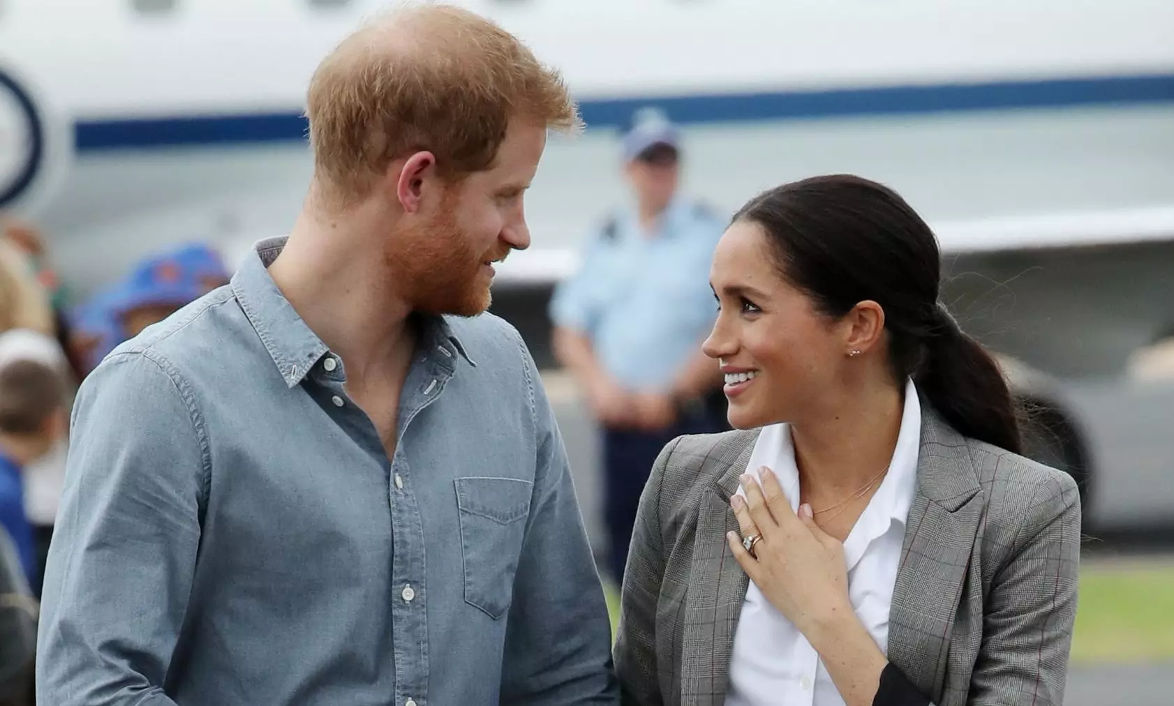 ເຈົ້າຊາຍ Harry ແລະ Meghan Markle ມີອາຍຸພັນປີດ້ວຍການຕົກແຕ່ງສວນກ້າຂອງເຂົາເຈົ້າ 16429_1