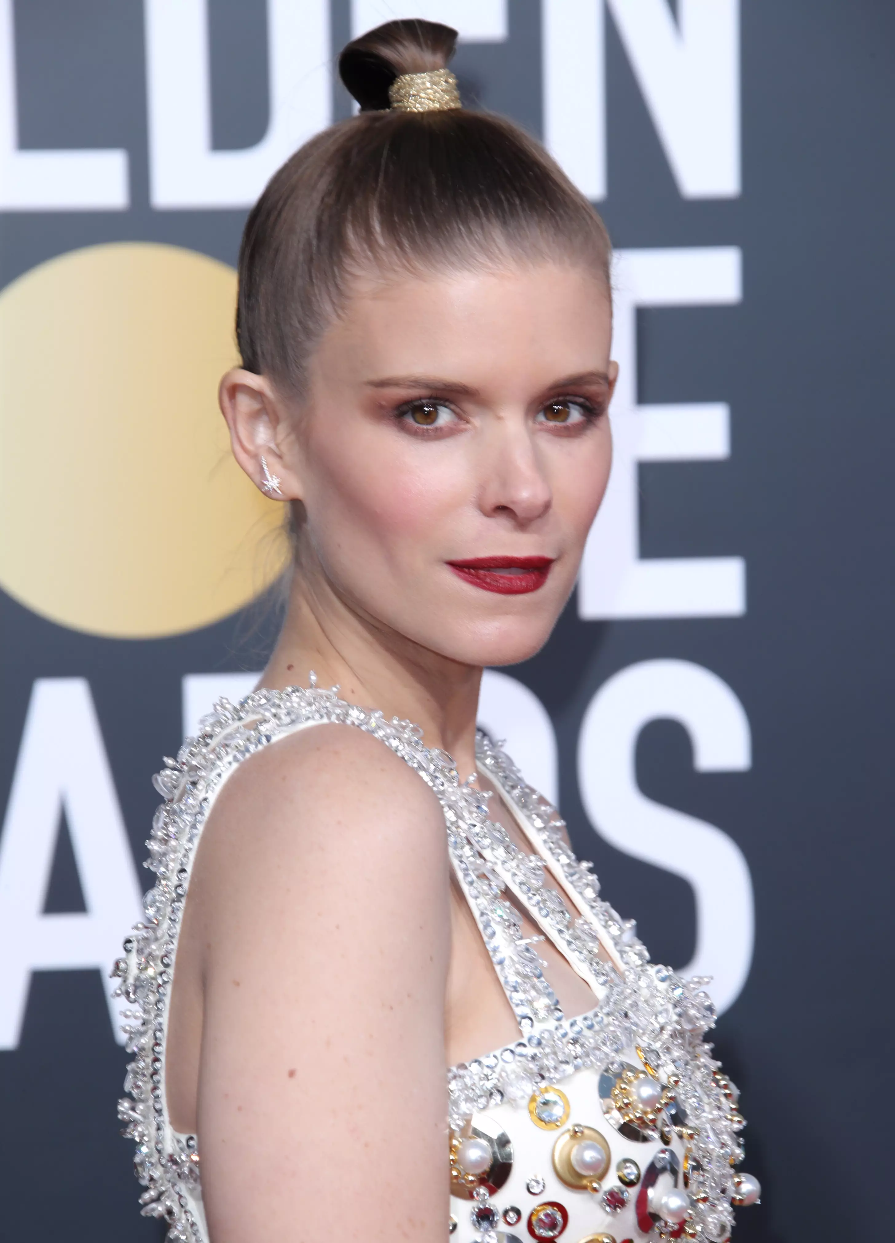 Golden Globes 2019 Hair & Beauty: лучшие образы знаменитостей 17179_8
