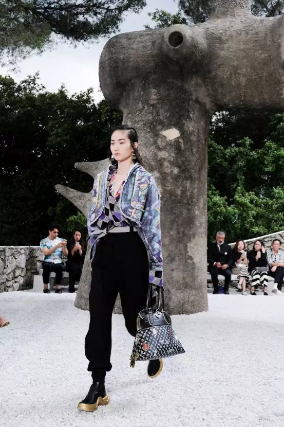 Louis vuitton cruise tarin 2019