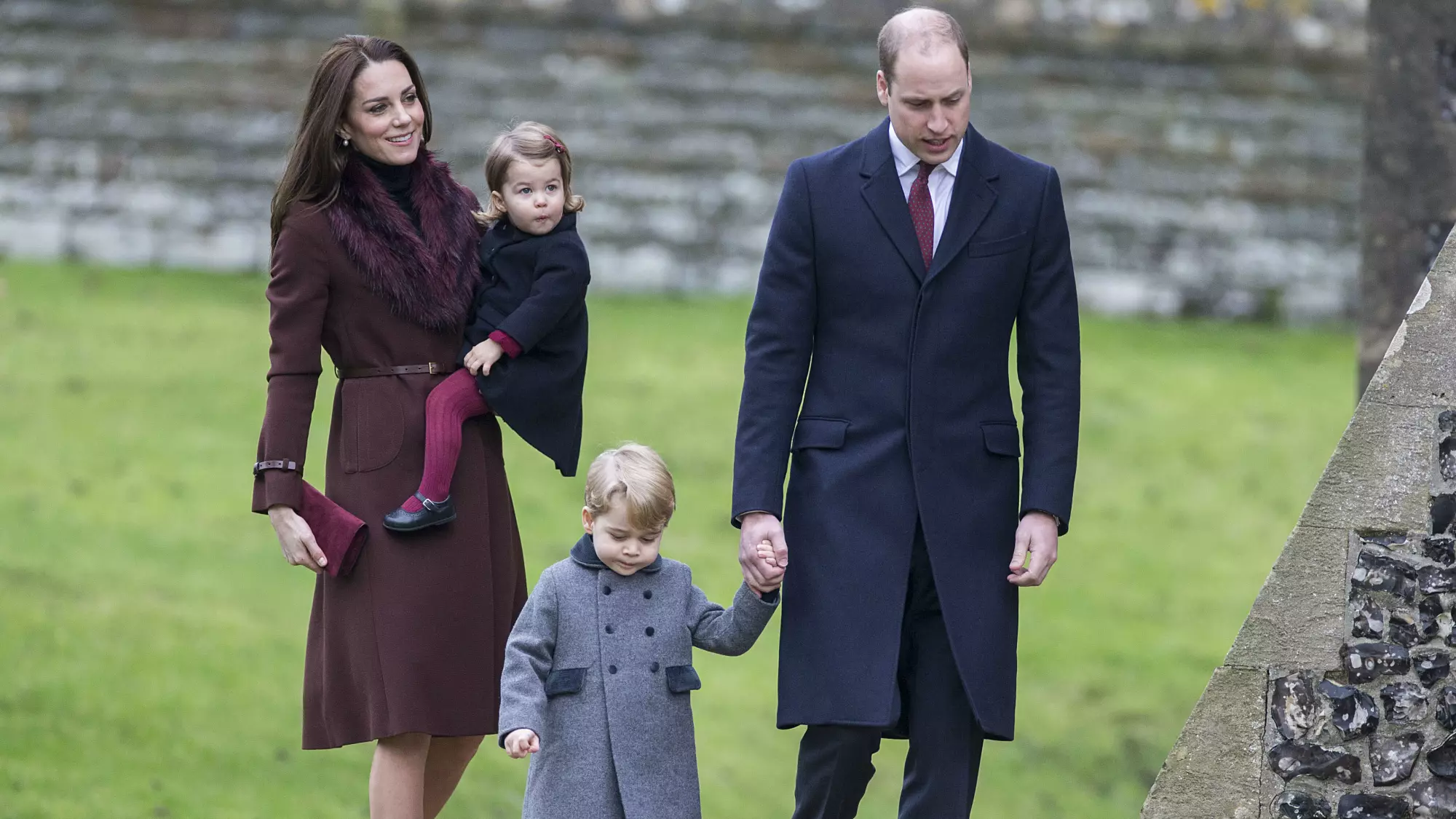 Ke ka lebaka lena mohlokomeli oa ntlo ea Duke le Duchess oa Cambridge a tlohetseng mosebetsi 19777_1