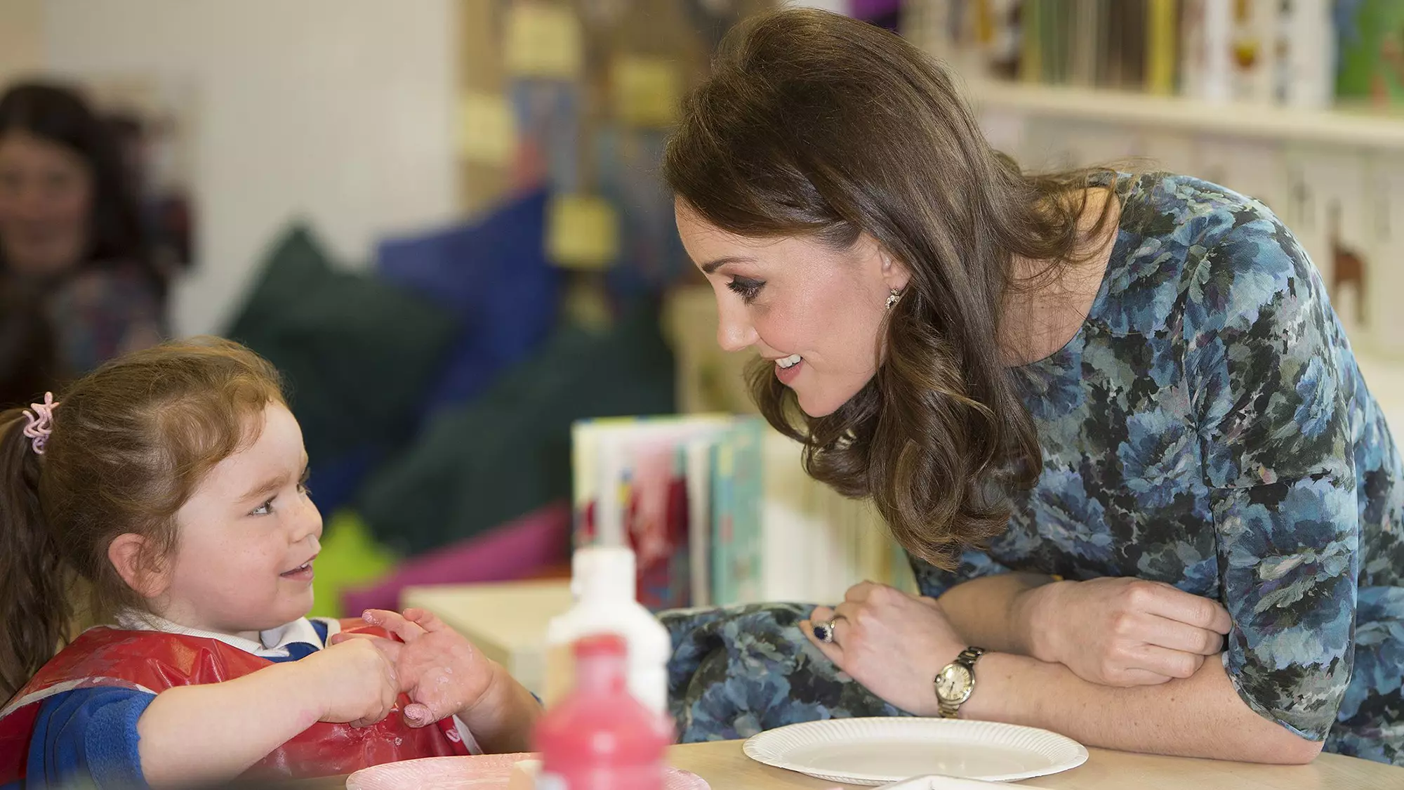 Kate Middleton hat gerade eines ihrer liebsten Umstandsoutfits neu angezogen