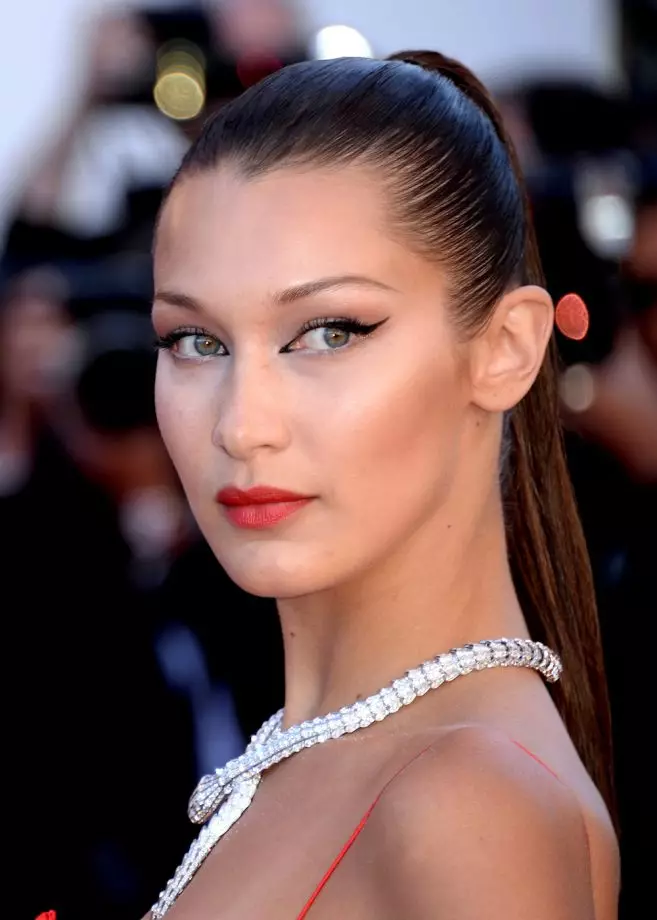 brunette hairstyles Bella Hadid