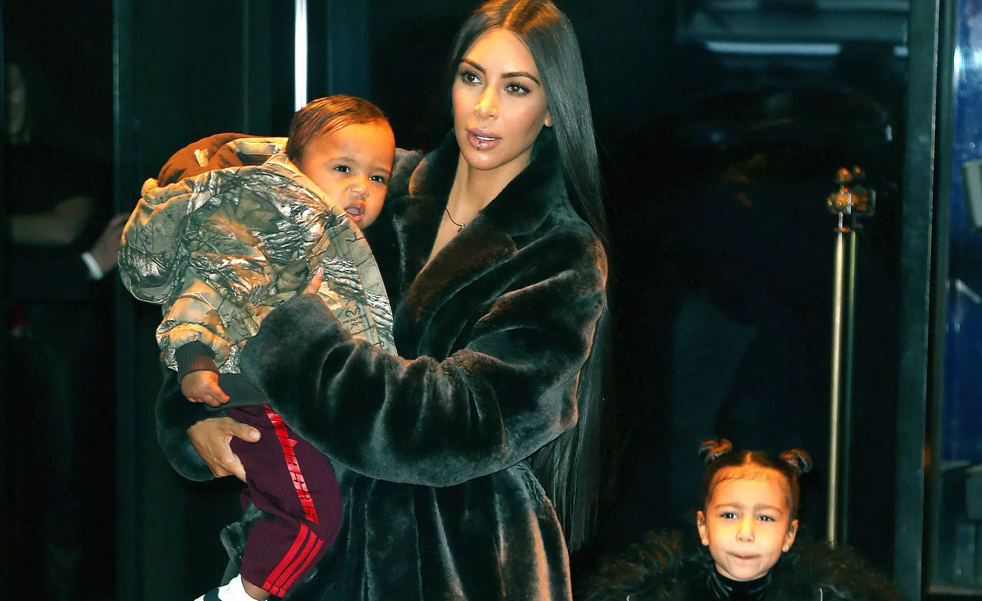 Kim Kardashian Surrogacy: Ya ku em dizanin ev e
