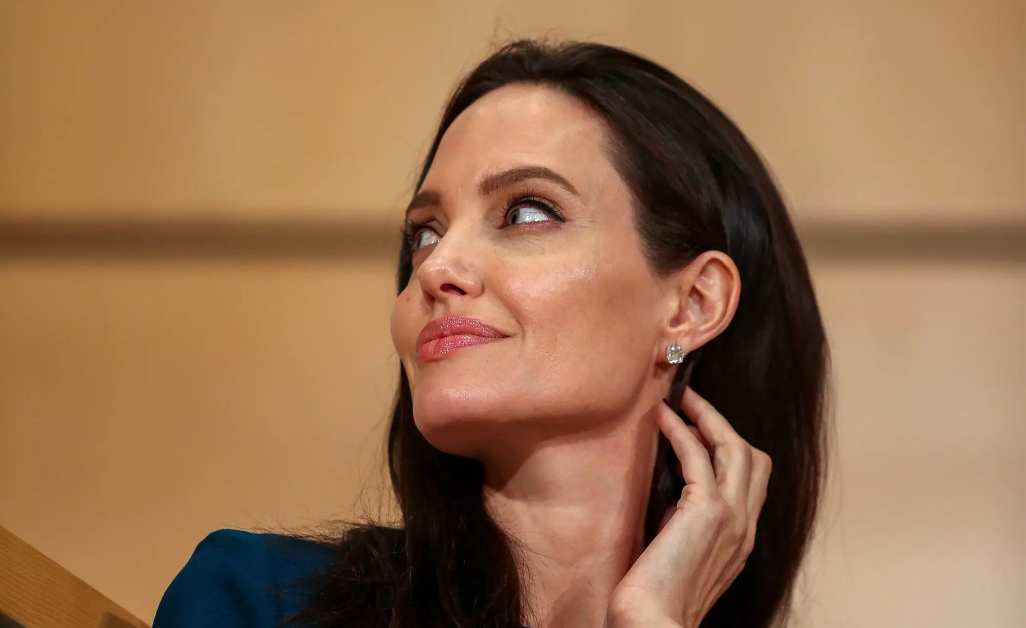 Angelina Jolie Home: Si ass amgaang dem Cecil B. DeMille seng Immobilie ze kafen