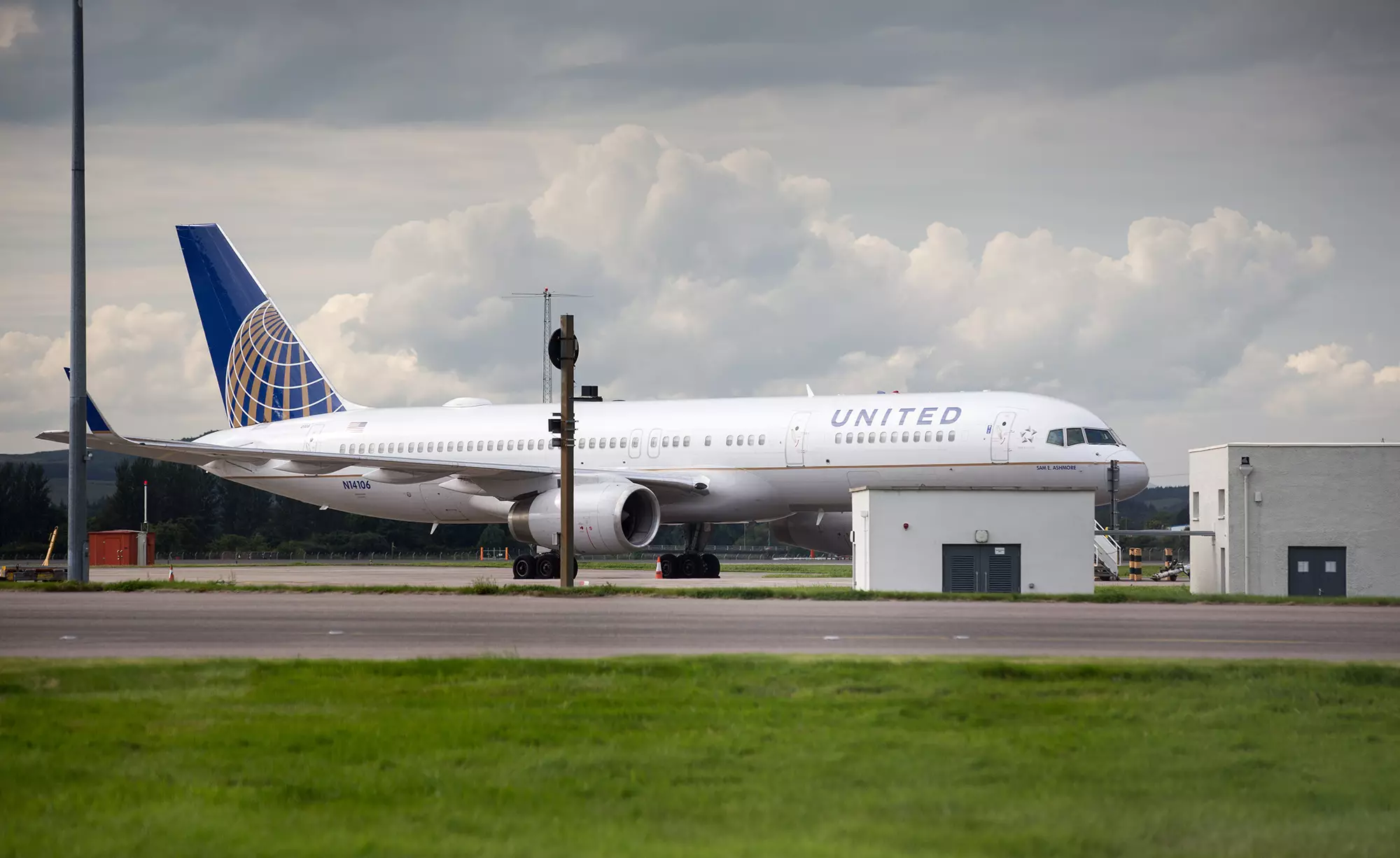 United Airlines Ŝanĝis Sian Politikon Post La Pasintsemajna Okazaĵo