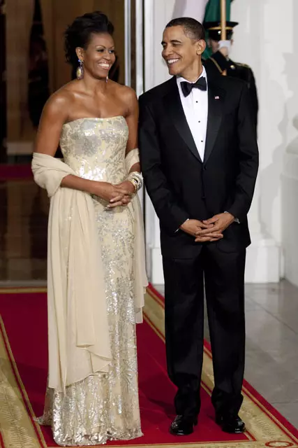 Michelle Obama | ပုံစံ အမြင့် နဲ့ နိမ့်တယ်။