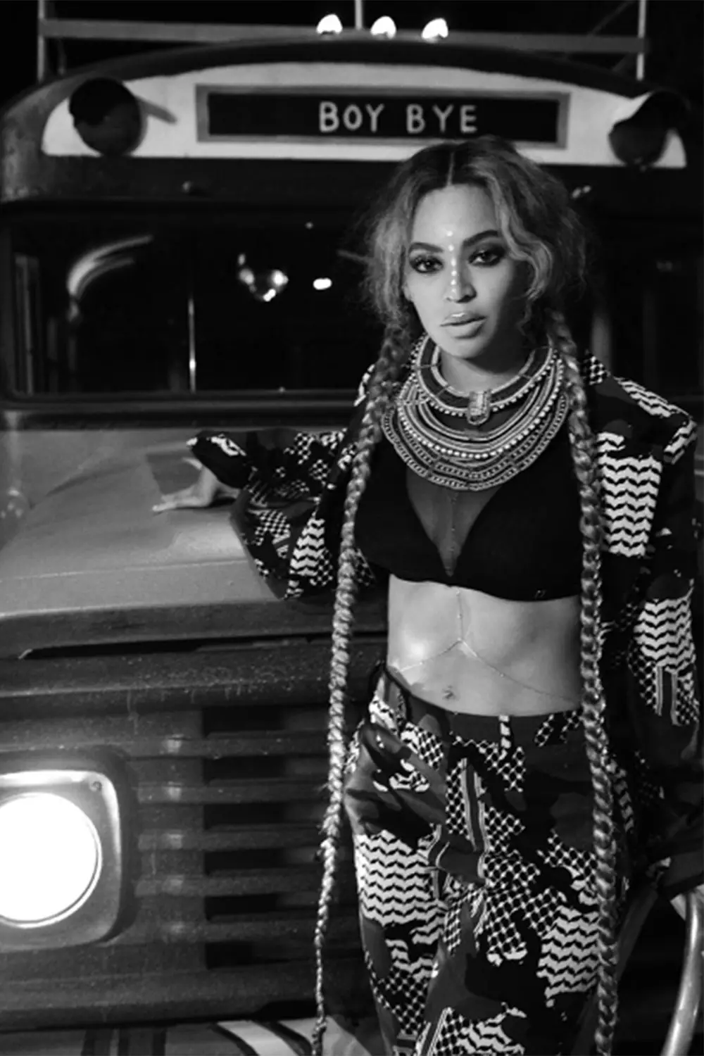 Itinatampok ng Beyonces high fashion Lemonade album ang Gucci, Givenchy at Saint Laurent 23100_5