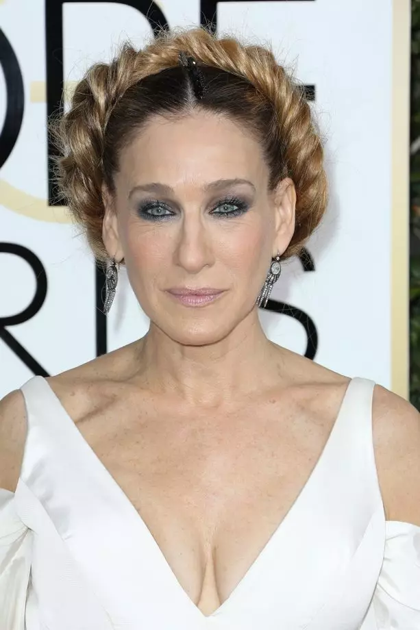 makeup rambut kageulisan Golden Globes