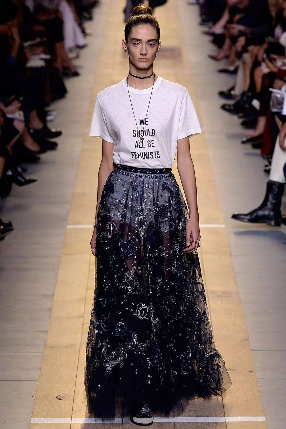 Pamjet më të mira të muajit të modës Dior SS17