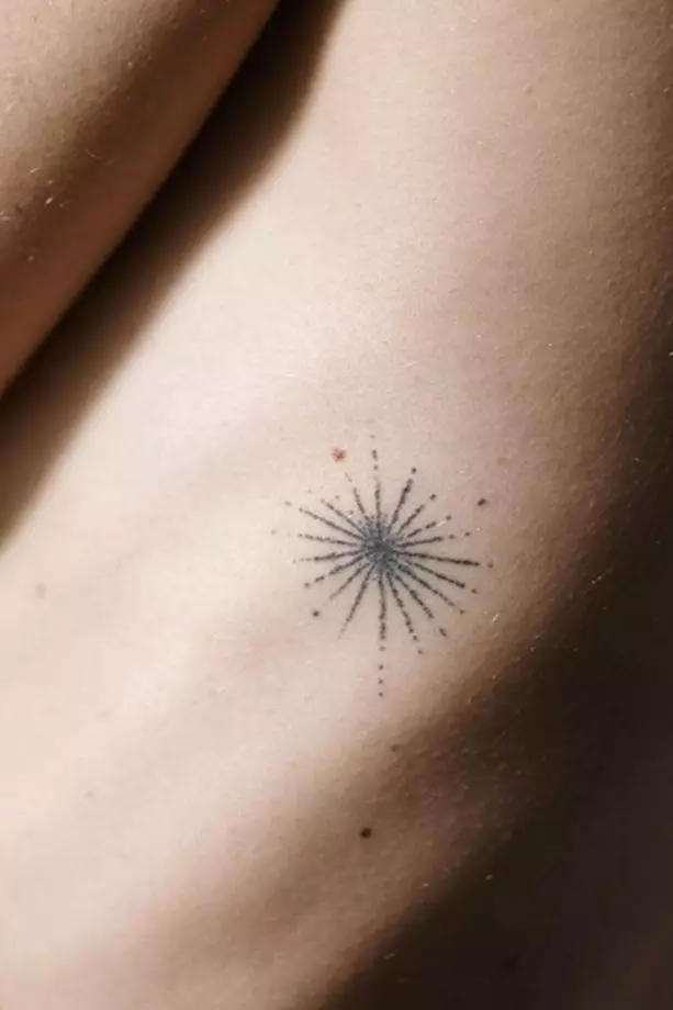 Ama-tattoos/Instagram amancane