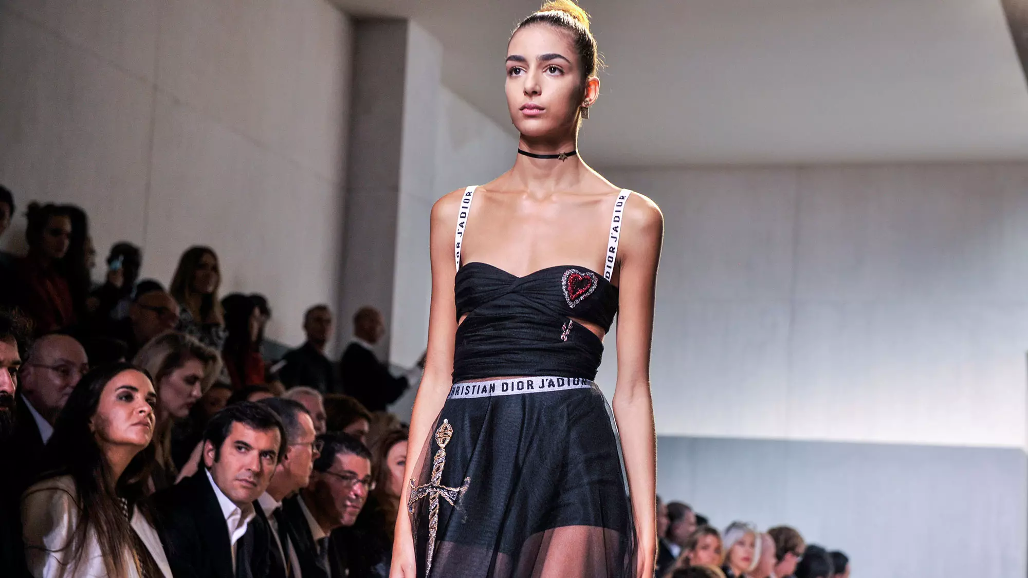 Maria Grazia Chiuri Dior Udaberriko 2017ko Debut