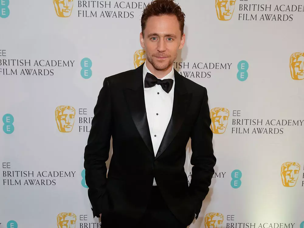 Tom Hiddleston: 12 λόγοι για τους οποίους είμαστε απελπιστικά ερωτευμένοι μαζί του 25112_3