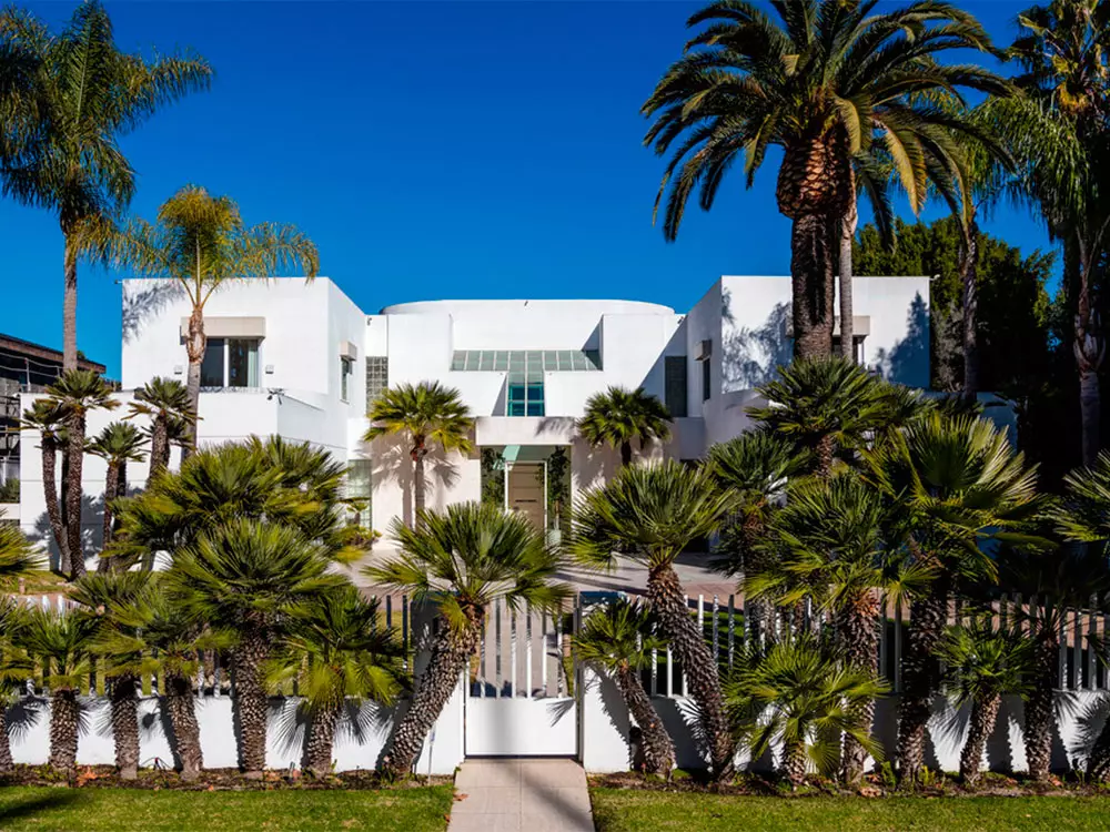 Het Hollywood-huis van Jackie Collins staat te koop - en het is geweldig 25386_1