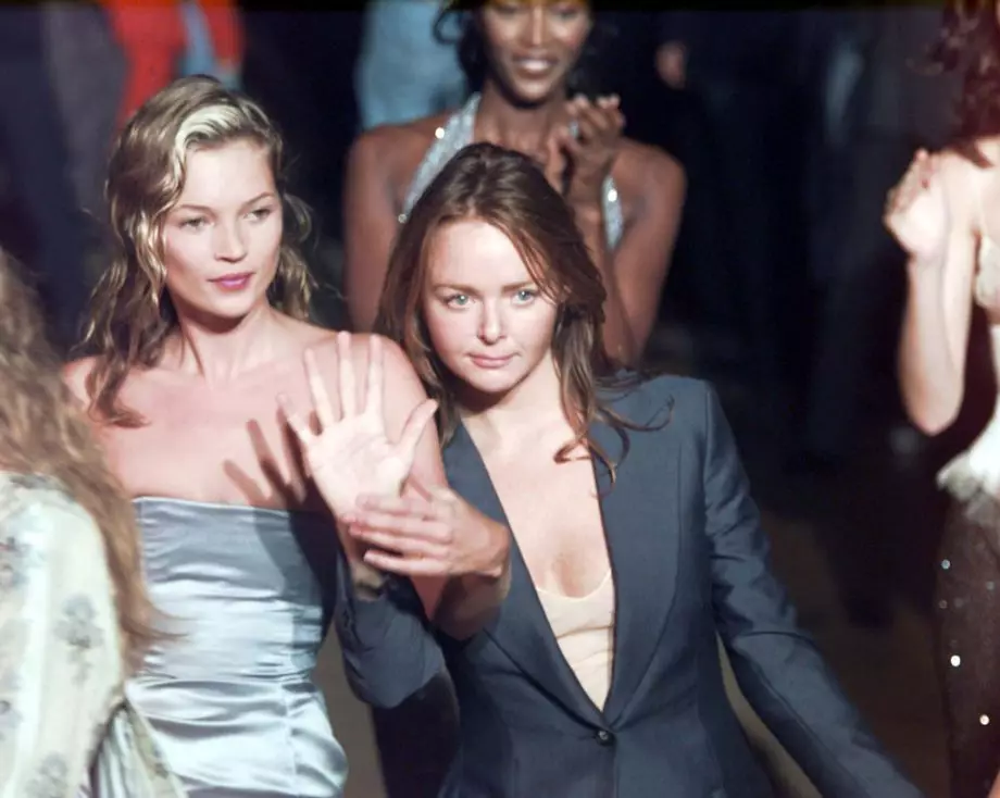 Estilo de los 90 de Kate Moss