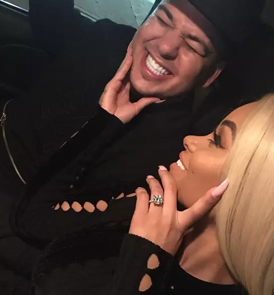 URob Kardashian Blach Chyna uthembisene umshado