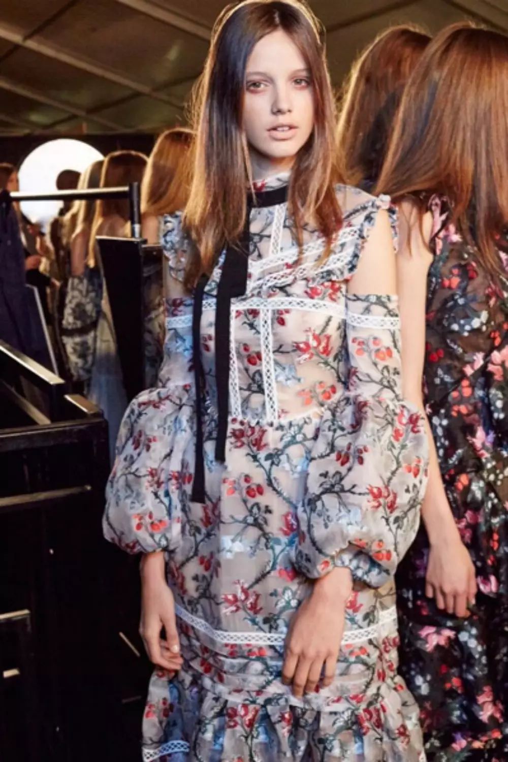 Erdem SS16 Fashion Show Collection Pictures 26691_1