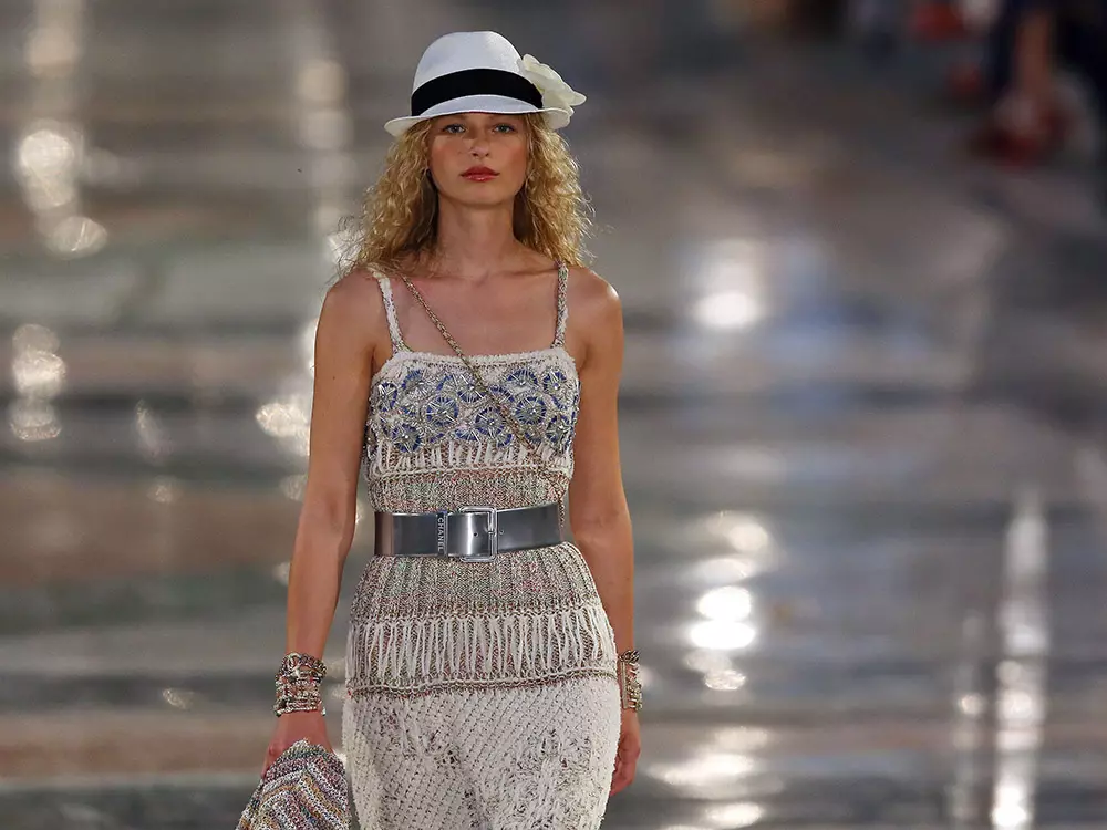 Módní přehlídka Chanel Cruise 2017 v Havaně na Kubě: Karl Lagerfeld uvádí přehlídku před jarem 2017 27084_5