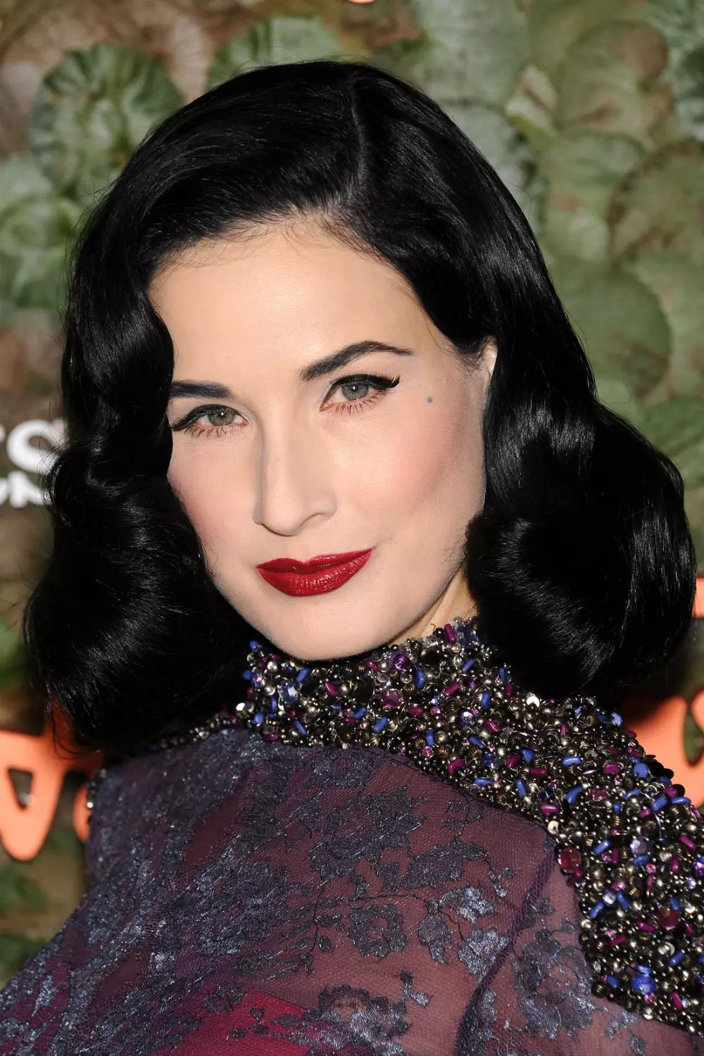 Dita Von Teese Talks Lingerie Style, Tetep Fit Jeung Naha Etsy Nyaeta Toko Vintage Paporit Her 27613_2