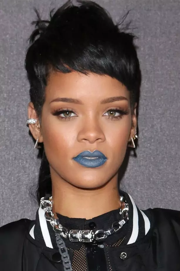 rihanna lipstick launi