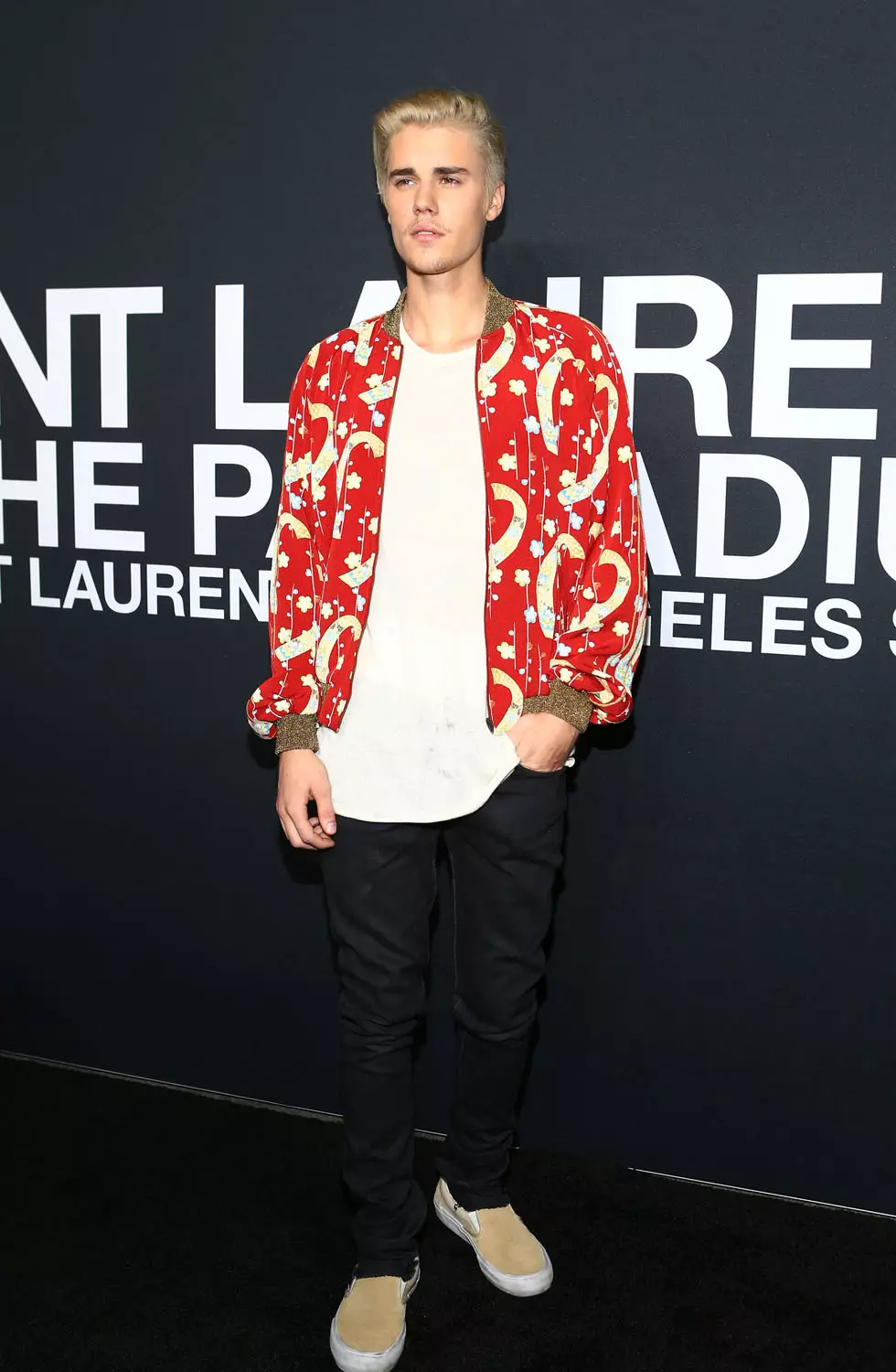 Justin Bieber, Lady Gaga und Jessica Alba besuchen die LA Fashion Show von Saint Laurent 27710_2