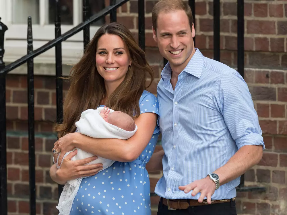 Kate Middleton meghosszabbítja szülési szabadságát, amikor megszületik a királyi baba 29050_2