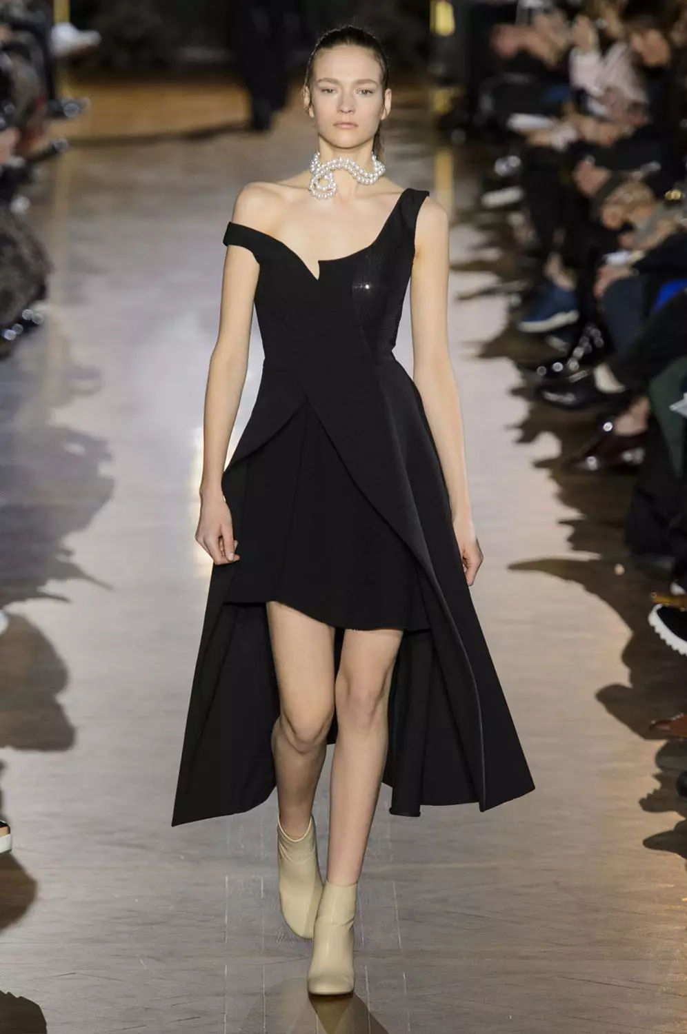 Stella McCartney AW15 Fashion Show Collection Pictures 29542_2
