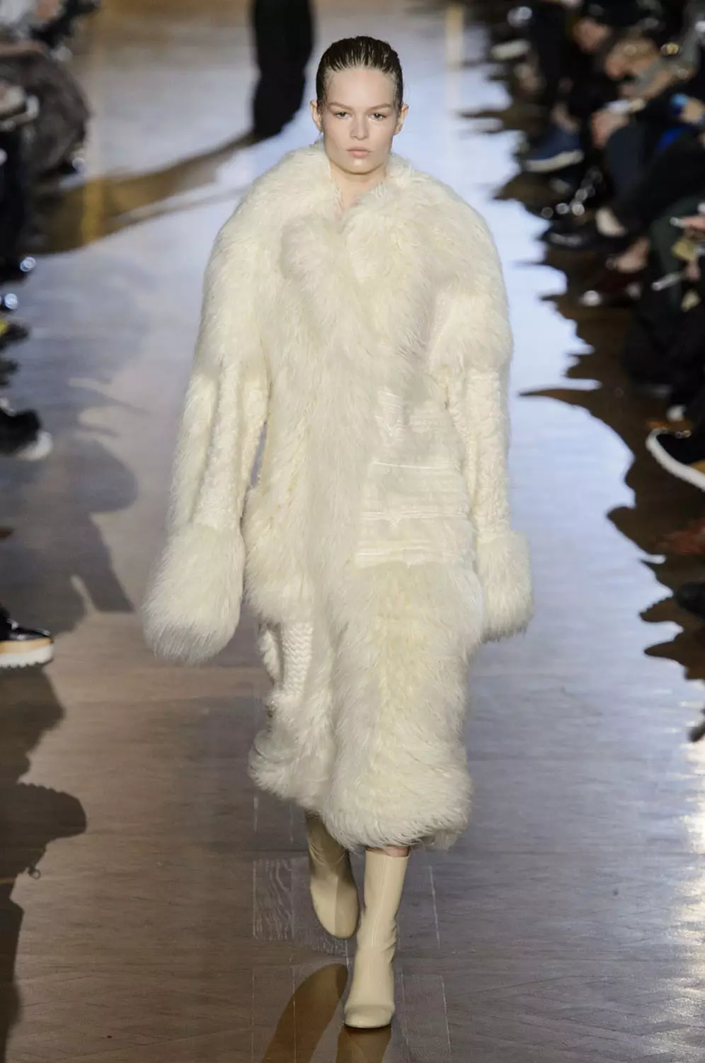 Stella McCartney AW15 Fashion Show Collection Pictures 29542_3