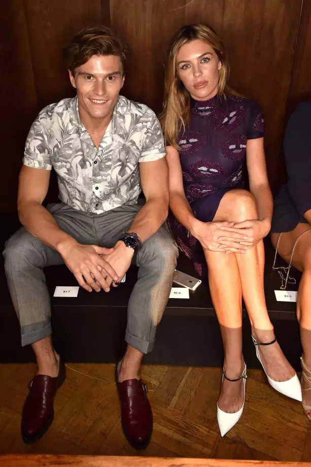 Oliver Cheshire e Abbey Clancy no Jimmy Choo Primavera/Verão 2015 nas coleções de Londres: Mens