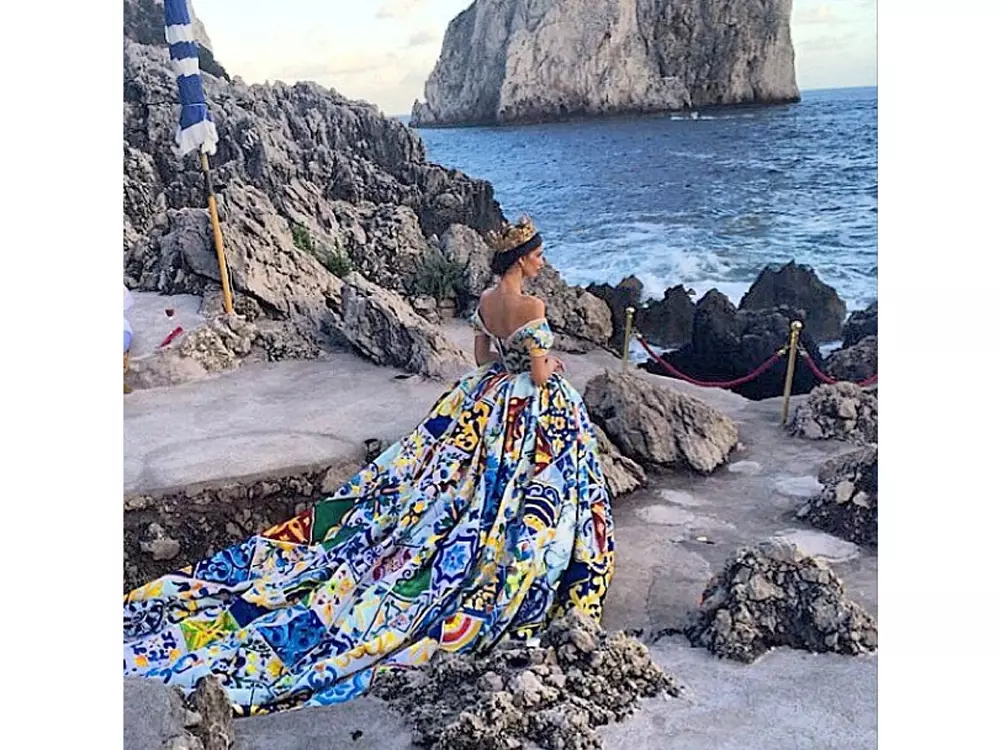 Momen Wajib Ditingali Ti Dolce And Gabbana's Alta Moda Couture Fashion Show 30430_2