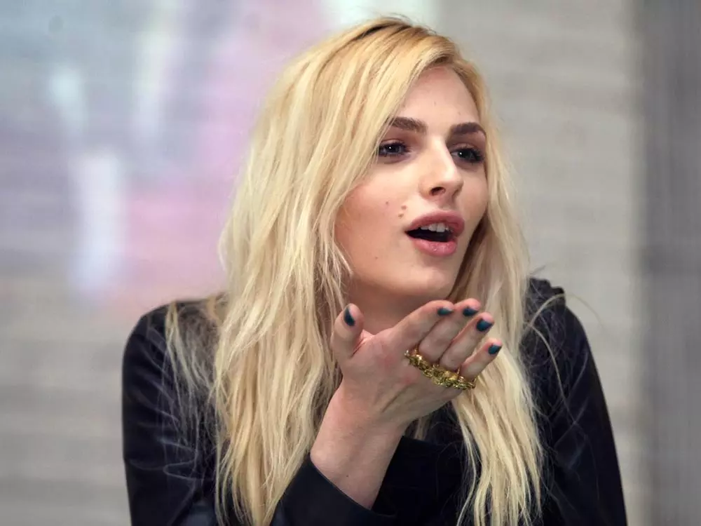 Andrej Pejic è nel cast di La sirenetta di Sofia Coppola 30443_1