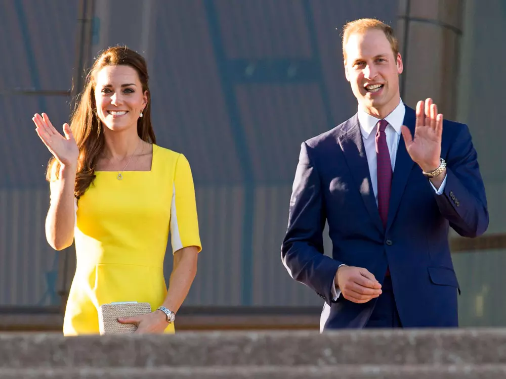 Kate Middleton Skuas Flavan Roksanda Ilincic Sed Princo Vilhelmo pensas, ke 