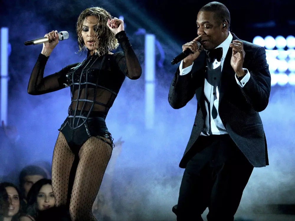 GRAMMYs 2014: Beyoncé en Jay Z regearje it poadium mei ien serieus hot PDA 31047_1