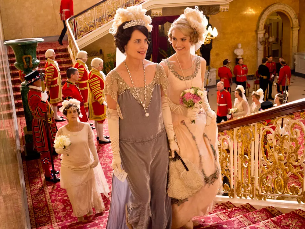 Bets On Kanggo Natal Luwih Serem Ing Downton Abbey 31293_2