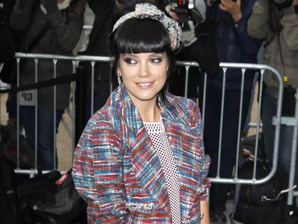 Lily Allen ist die Königin der ersten Reihe bei Chanel Haute Couture 31349_2