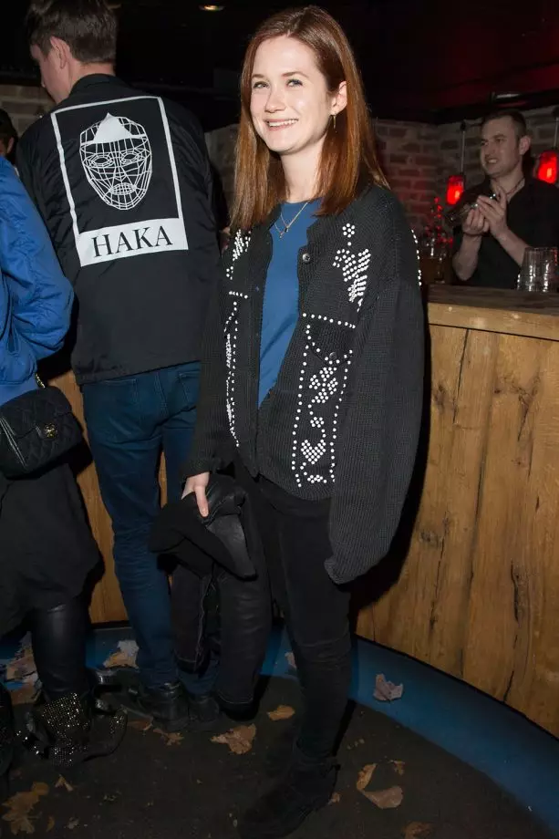 Bonnie Wright ที่ Tessa Edwards ที่ London Fashion Week AW14