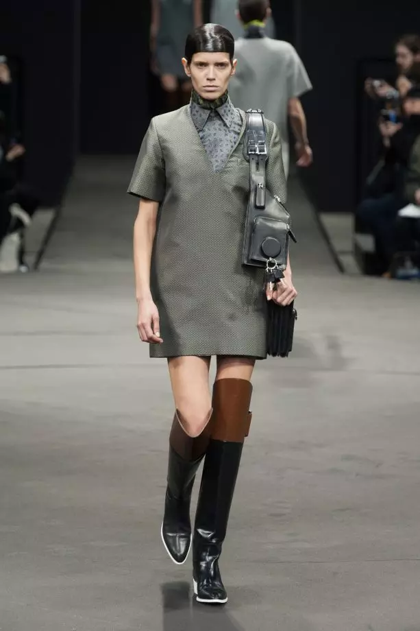 Alexander Wang Mgbụsị akwụkwọ/Winter 2014 Gosi na New York Ejiji Izu