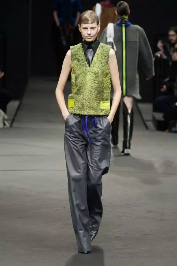 Alexander Wang Mgbụsị akwụkwọ/Winter 2014 Gosi na New York Ejiji Izu