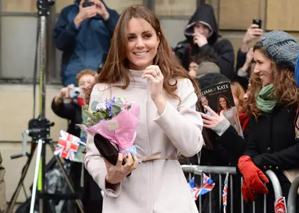 Kate Middleton kacha ọhụrụ: Akụkọ Ejiji na-atọ ụtọ sitere na Max Mara 32730_1