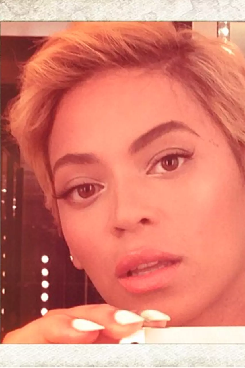 Beyoncé's nije hier ferlit lange stylist 'Teary Eyed'