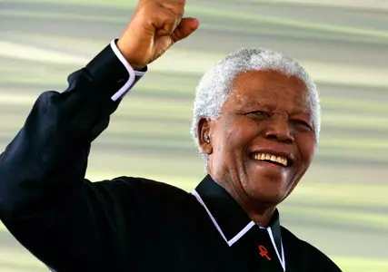 Film Mandela: PRVI POGLED v napovednik, o katerem vsi govorijo 33171_2