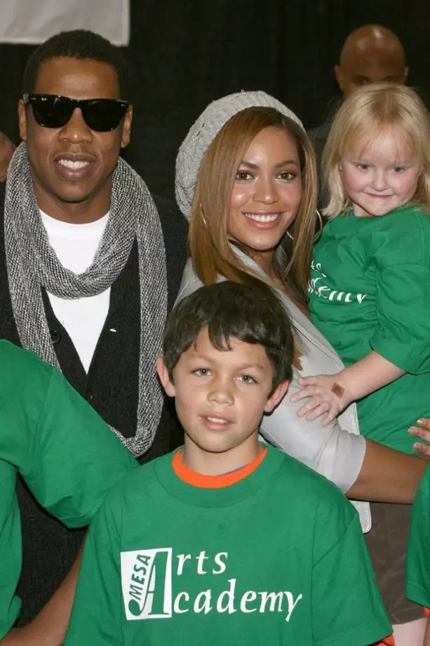 Beyonce & Jay-Z - Beyonce - Jay-Z - Blue Ivy - Ivy Blue - Blue Ivy Carter - Beyonce Blue Ivy - อัลบั้มครอบครัว Carter-Knowles สหราชอาณาจักร