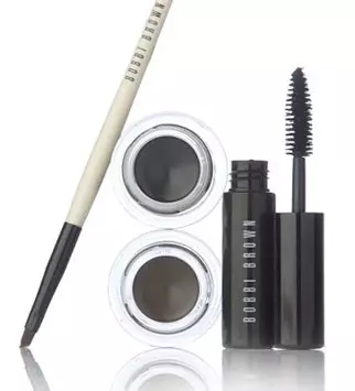 Bobbi Brown 3 Piece Eye Gel Liner and Mascara with Brush, £ 31,50 - Steal Beauty Style Kate Middleton