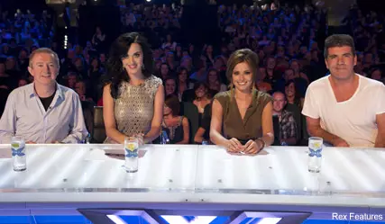 X Factor - Луі Уолш паказвае радкі X Factor - Навіны знакамітасцяў