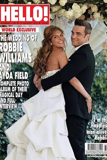 Robbie Williams u Ayda Field - L-EWWEL ĦARSA! Snap tat-tieġ sabiħ ta' Robbie u Ayda - Tieġ ta' Robbie Williams - Qasam ta' Ayda - Ħu Dik - Robbie Williams - Aħbarijiet taċ-Ċelebritajiet