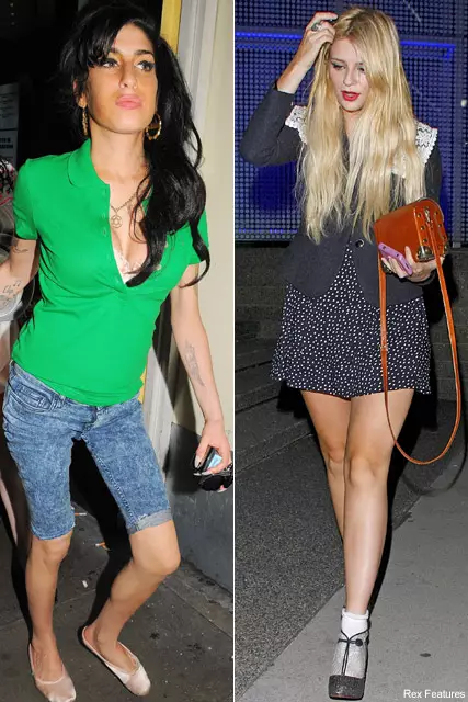 Amy Winehouse ແລະ Mischa Barton - Amy Winehouse ແລະ Mischa Barton?s ໃນການປະເຊີນຫນ້າ Camden - Amy Winehouse - Mischa Barton - Hawley Arms - ຂ່າວທີ່ມີຊື່ສຽງ